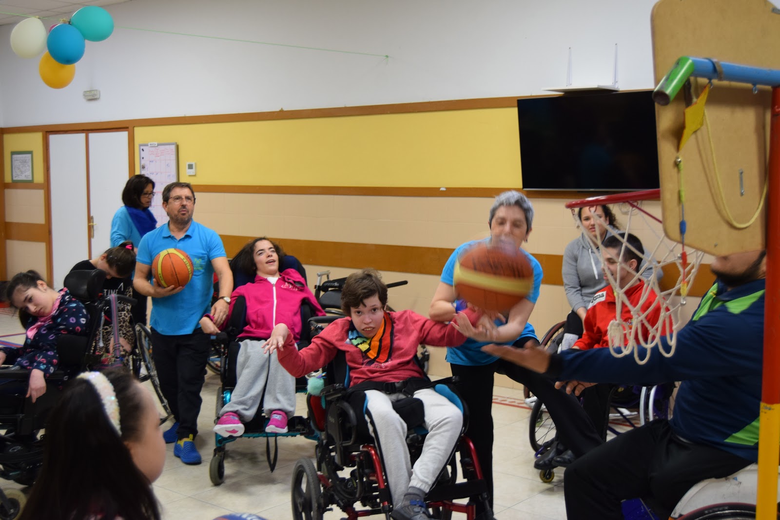 LA VOZ DE OBREGÓN: BALONCESTO ADAPTADO
