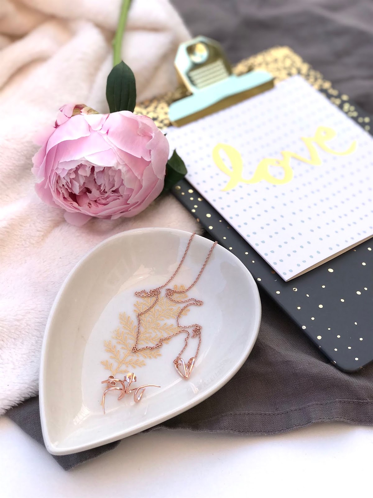 SACET JEWELLERY | ROSE GOLD EDIT / LUCY LOVES TO EAT