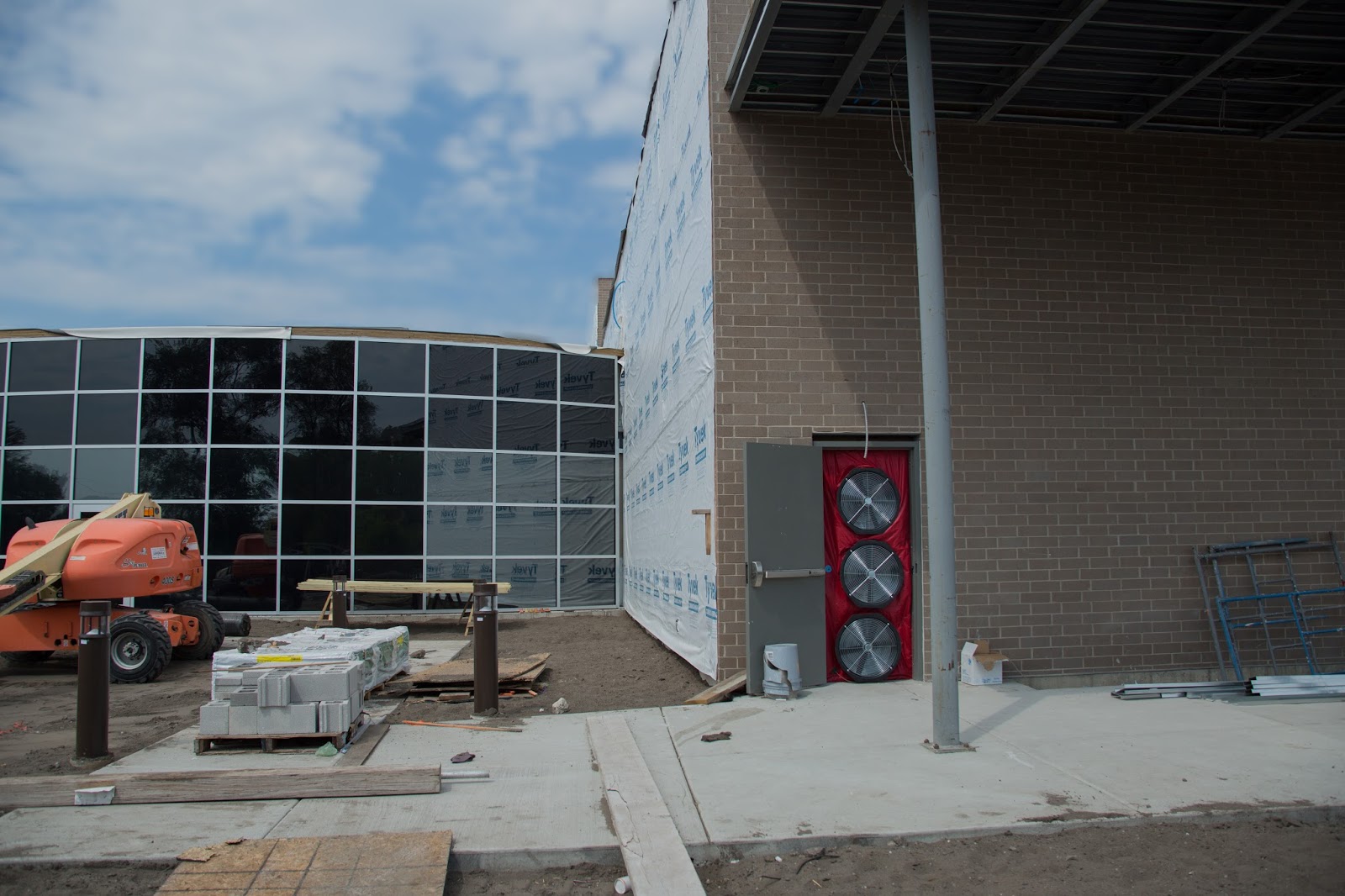 Air Barrier Testing (ASTM E1827 and ASTM E779): Guarded Air Leakage ...