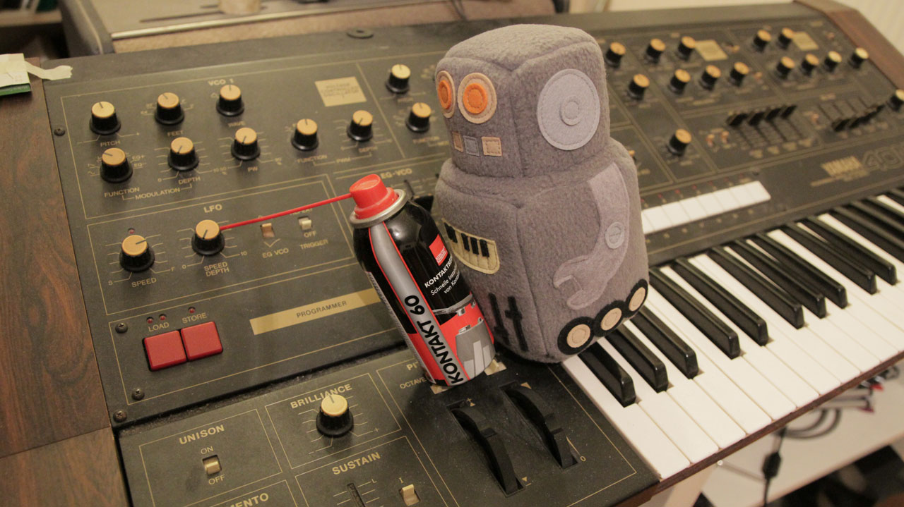 MATRIXSYNTH: Mello-D Synth Maintenance