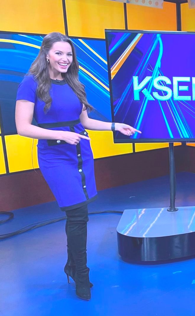 Caroline Collins Instagram, Twitter & Facebook on IDCrawl