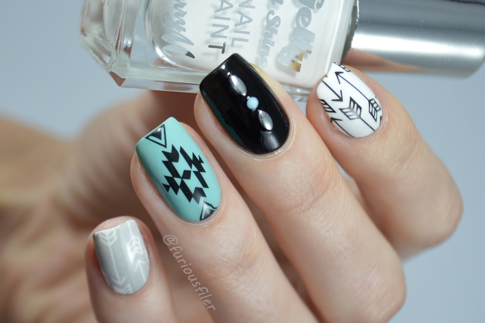 Aztec Nail Design