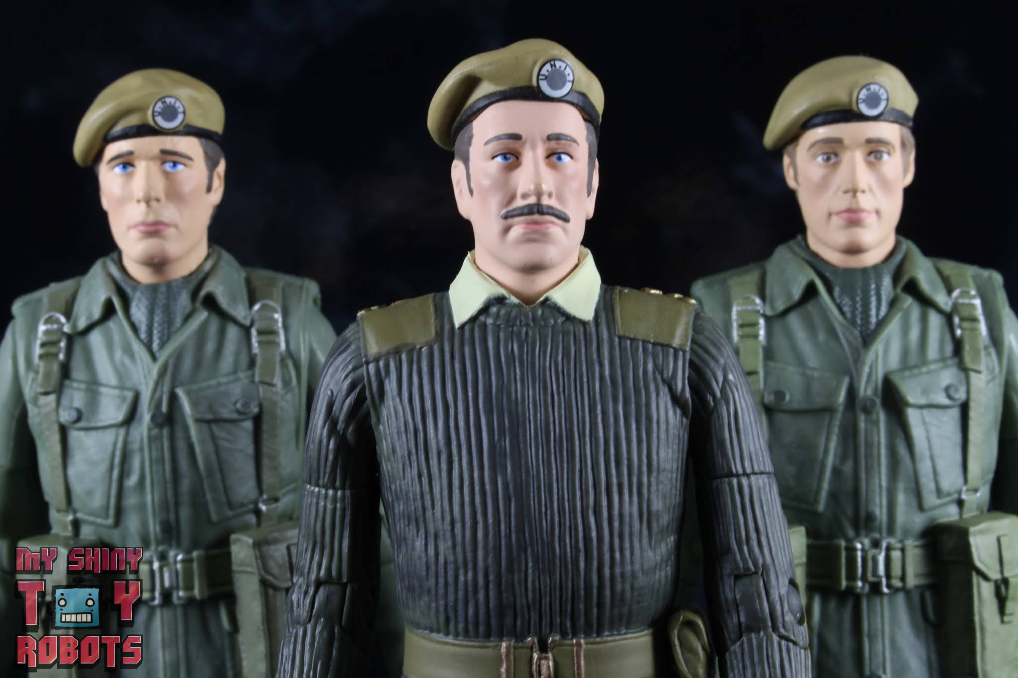 My Shiny Toy Robots: Toybox REVIEW: Doctor Who 'U.N.I.T. 1971 - The ...