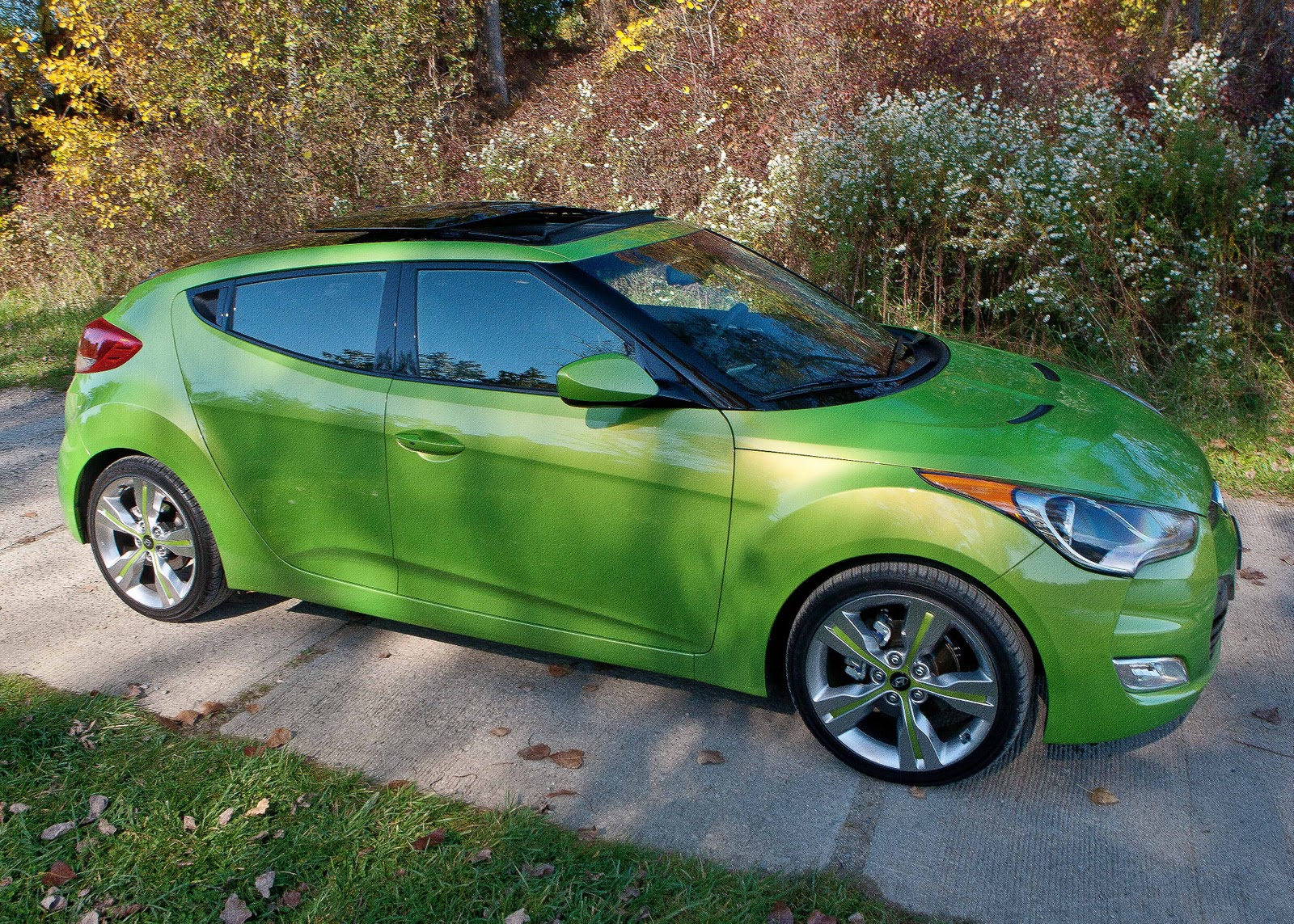 The Auto Advisor Group: 2012 Hyundai Veloster