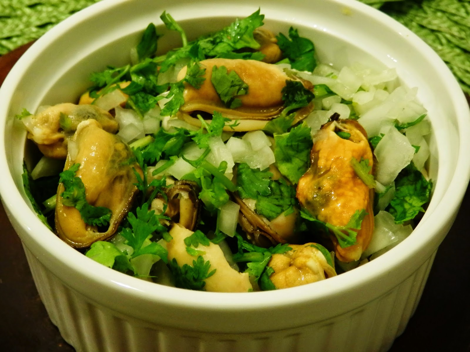 LA MANSA MESA : Ceviche de choritos