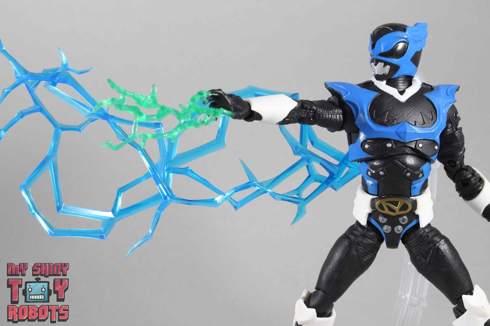 My Shiny Toy Robots: Toybox REVIEW: Power Rangers Lightning Collection ...