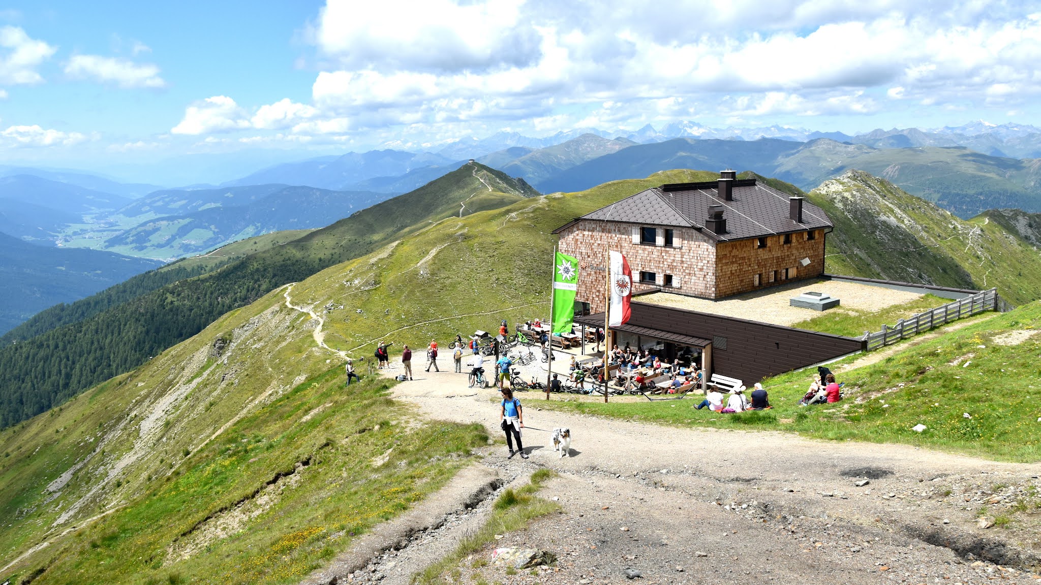 Monte Elmo e rifugio Sillianer Hutte: escursione ad anello