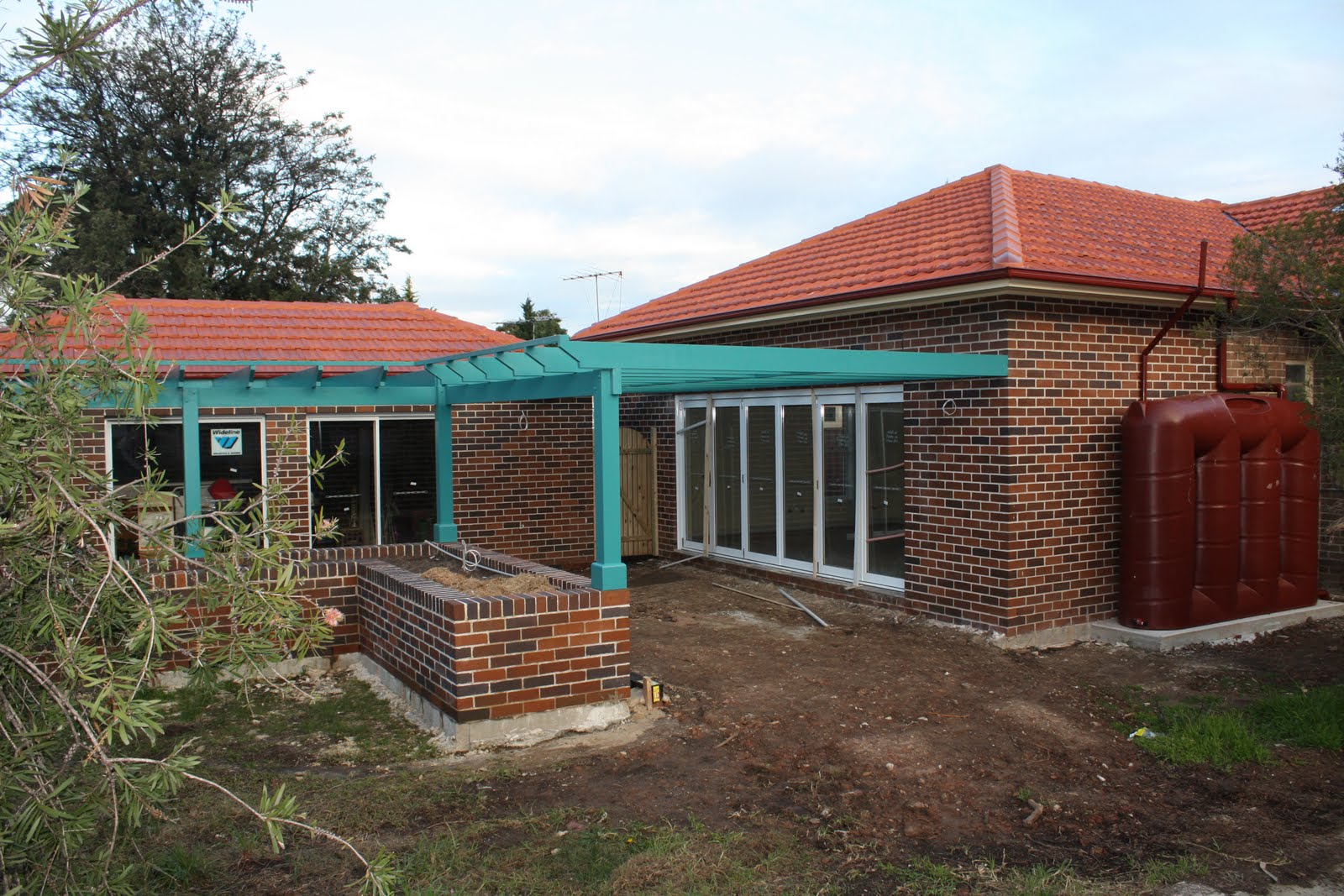 Chookie's Back Yard: July 2011