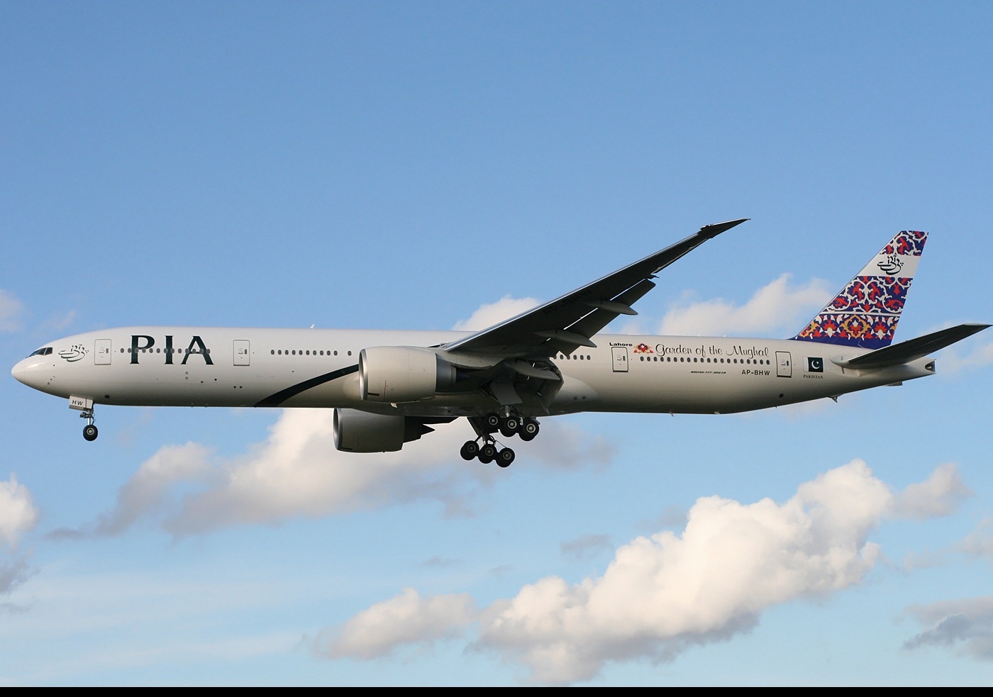 Kumpulan Wallpaper Teknologi: PIA Airline Wallpapers