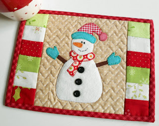 The Patchsmith: Twelve Mug Rugs of Christmas - Day Seven – Snowman Mug Rug
