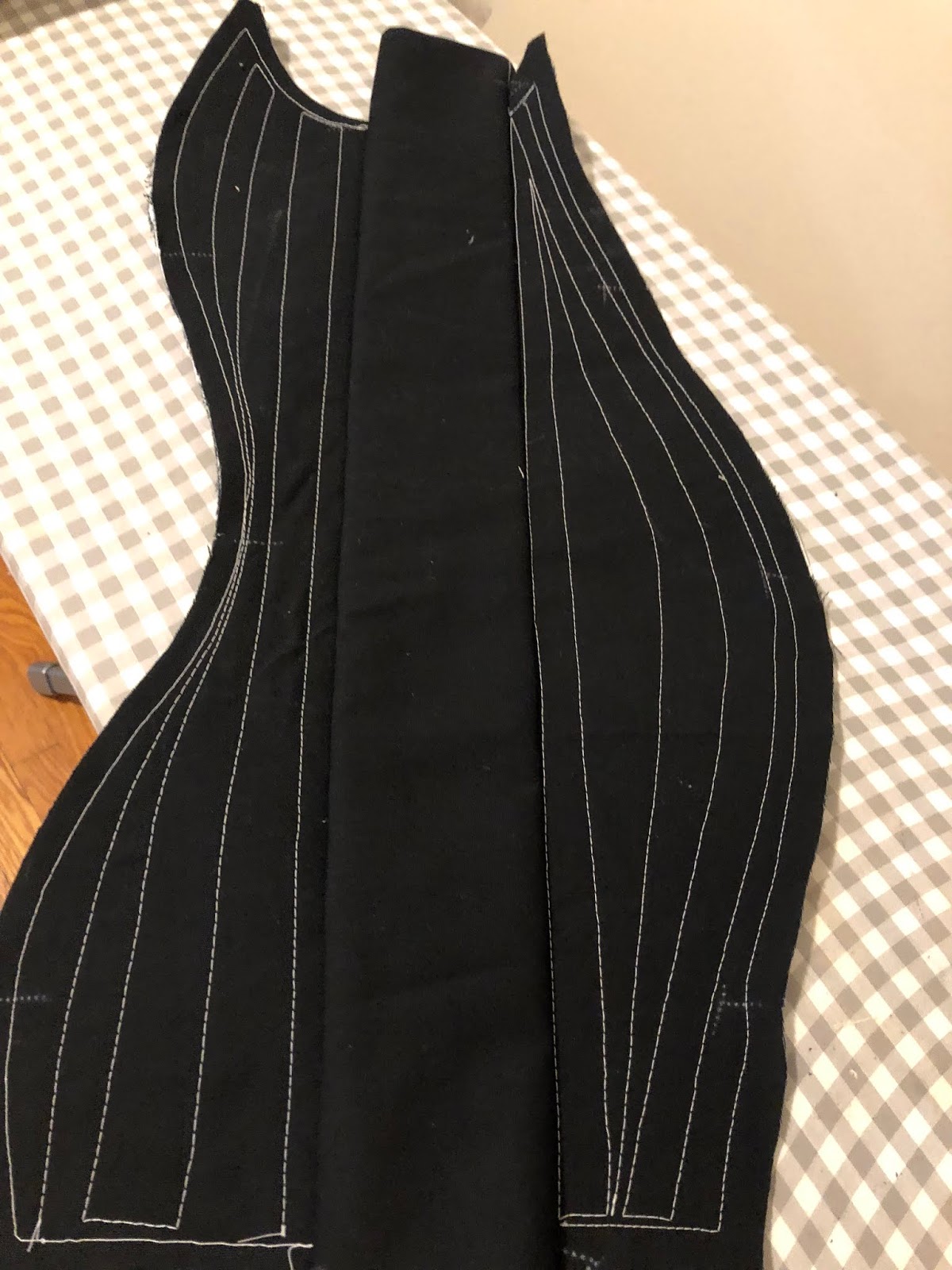 Finished Seams: The Making of Violet & Abby: Bootstrap Fashion DIY ...