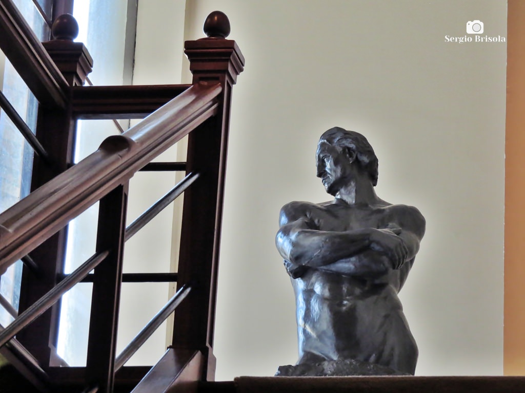 Escultura Impassibilidade - Descubra Sampa - Cidade de São Paulo