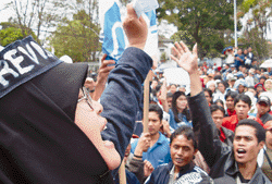 Macam-Macam Konflik dan Integrasi dalam Kehidupan Sosial yang terjadi ...