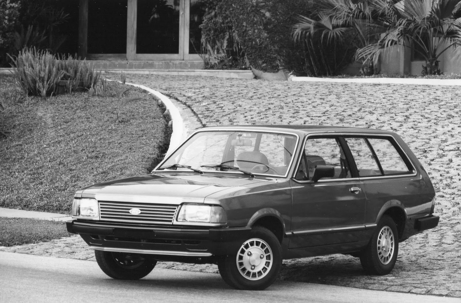 Antigos Verde Amarelo: Ford Belina 1985 ...