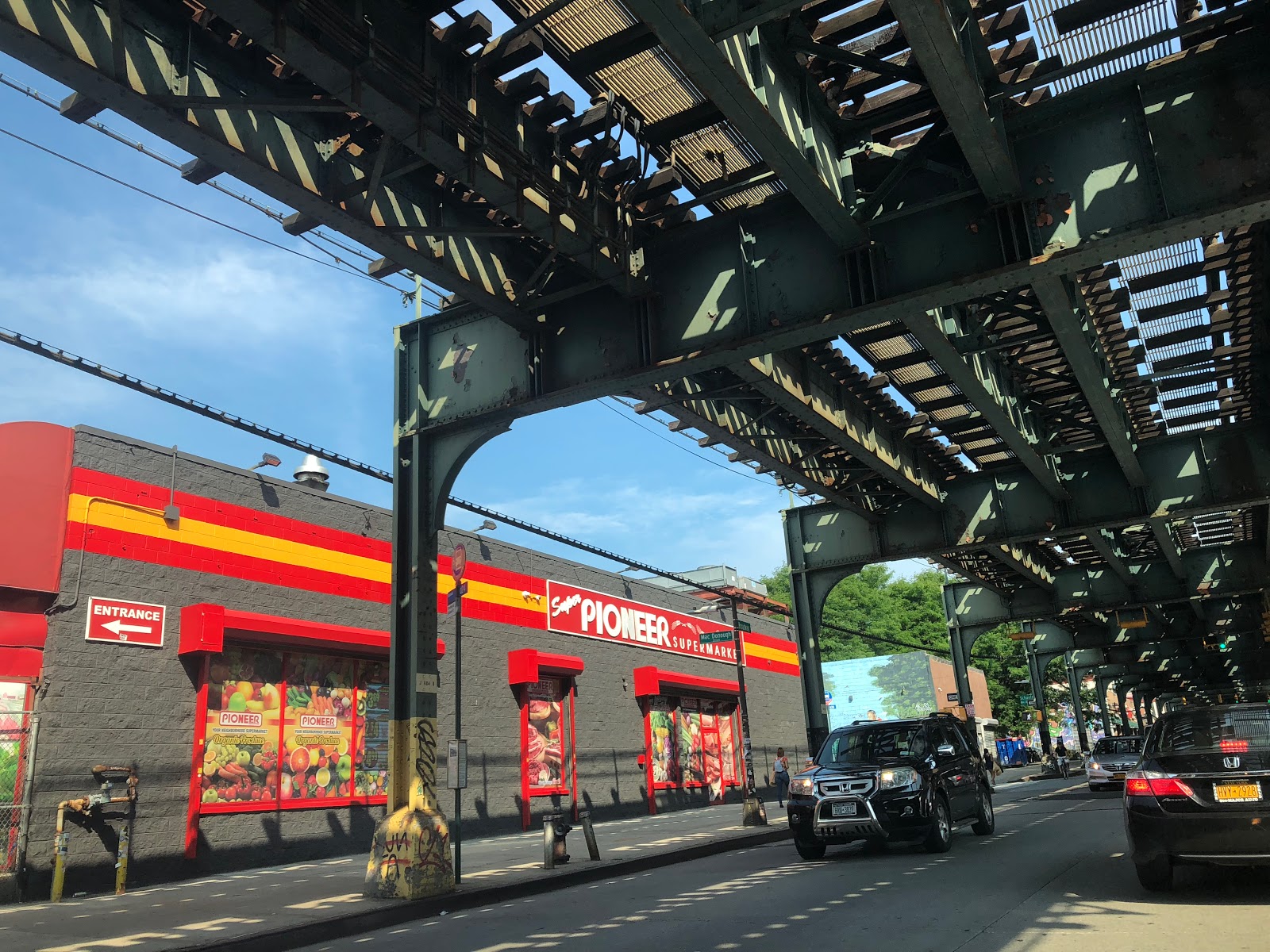 TOUR: Pioneer Supermarkets - Bushwick, Brooklyn, NY