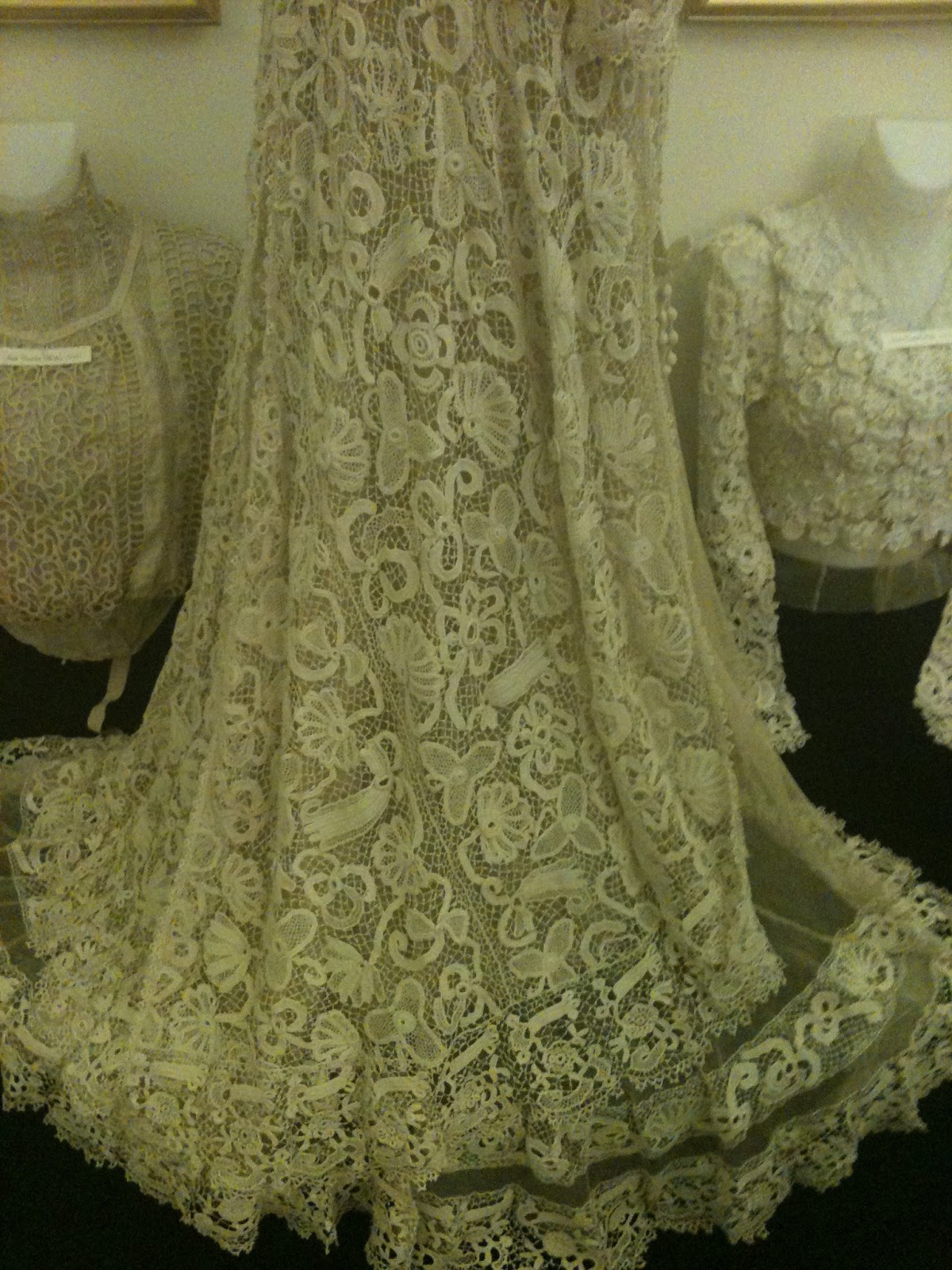 Rosemary Cathcart Antique Lace and Vintage Fashion: The Sheelin Lace ...