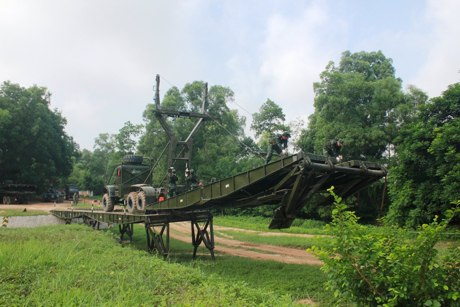 Vietnamese Engineering Troops Prepare for Army Games 2019 | jejak defence