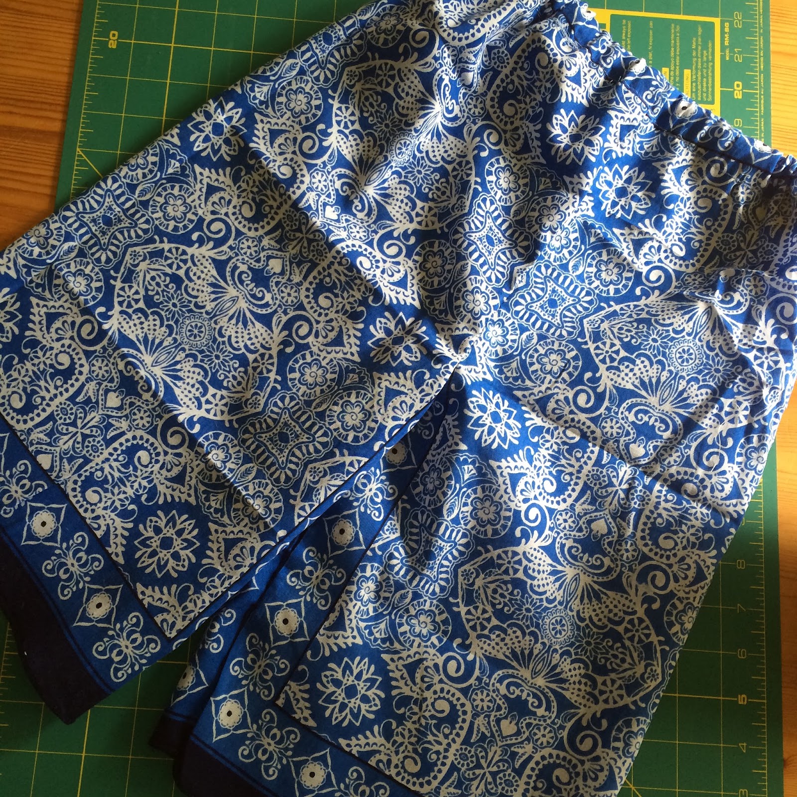 the sampler girl / old blog