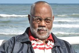 Frank Disla: el dramaturgo de la migración