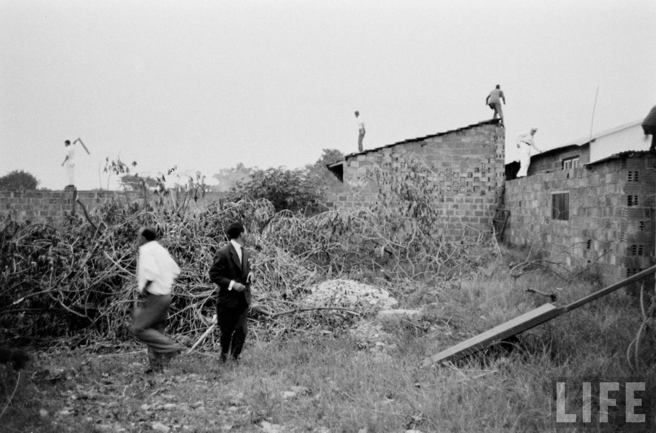 Citizen Grave: Angola 1961