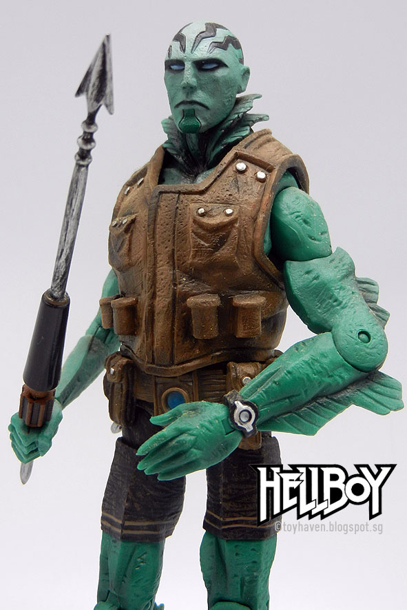 toyhaven: Mezco Toyz 2007 Comic Con Exclusive Abe Sapien 7-inch Action ...