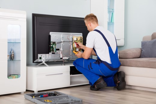 How To Find A TV Repairs Service