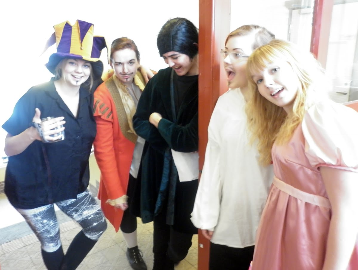 Bild och Form på Rosenfredsskolan: Glada elever