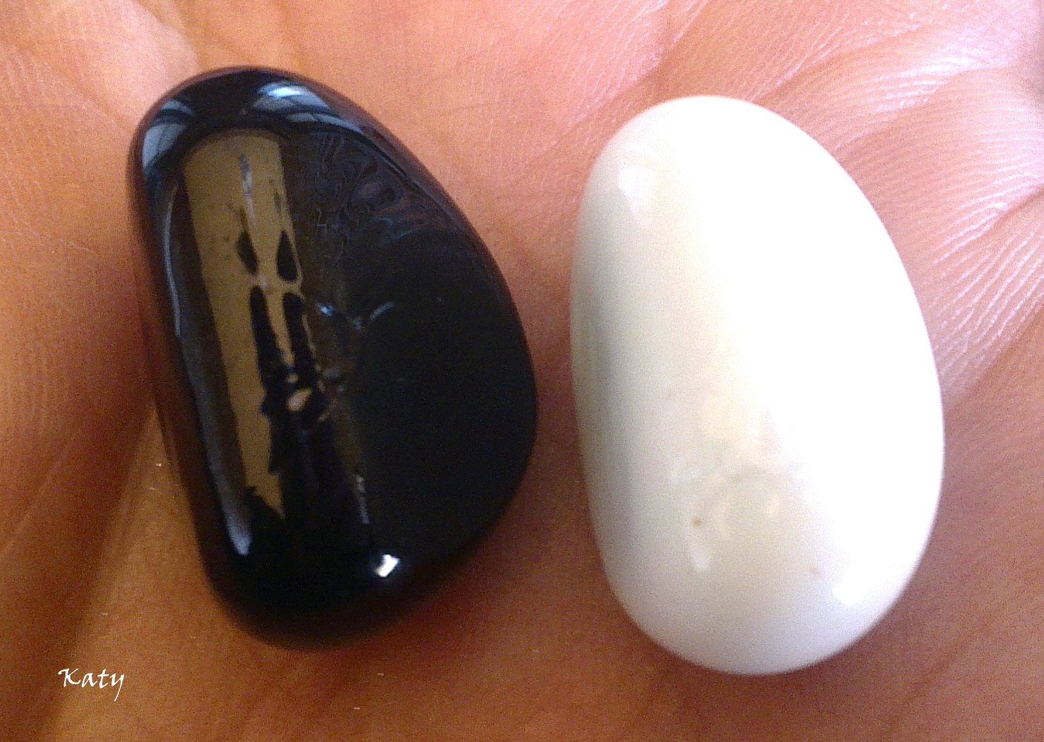 Pasitos cortos: La historia de las 2 piedras