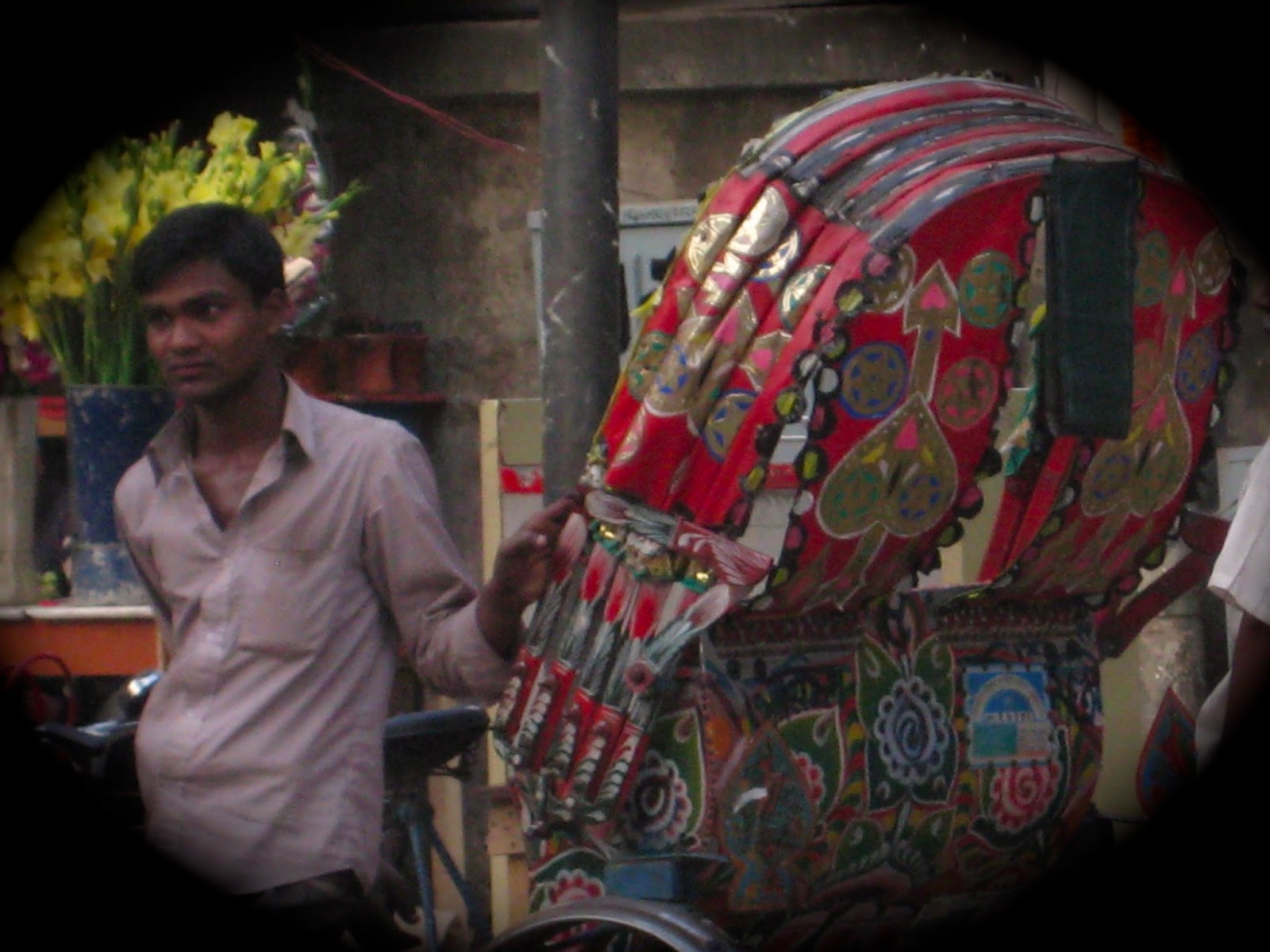 Ever-changing, Fascinating Dhaka : Rickshaws and their Art, in bright ...