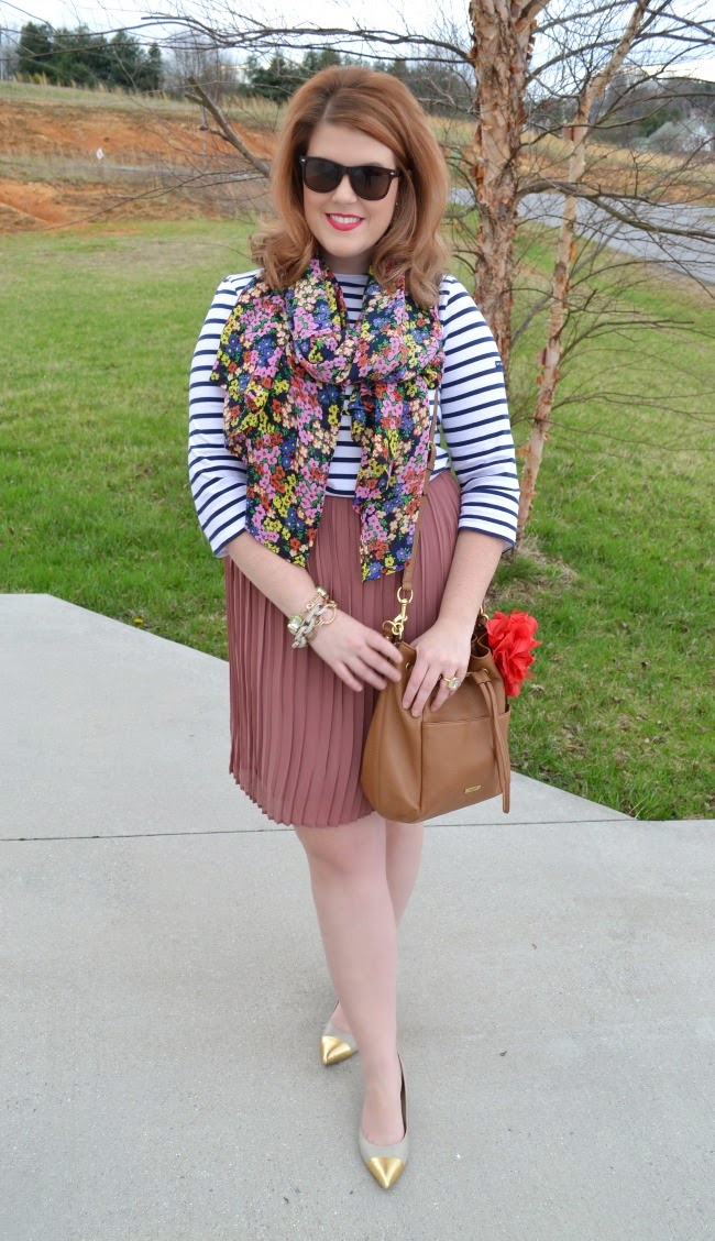 My Style: Flowers Around My Neck | Julie Leah | A Southern Life and ...