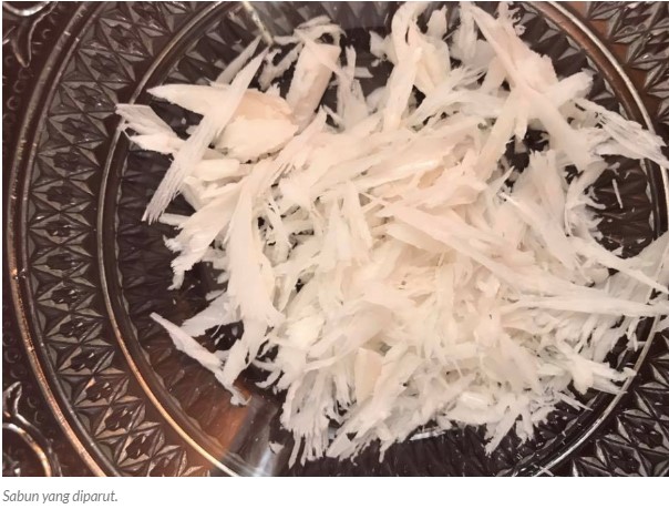 Cara Paling Senang Buat Inai Homemade, Warnanya Lebih Tahan Lama Dan ...