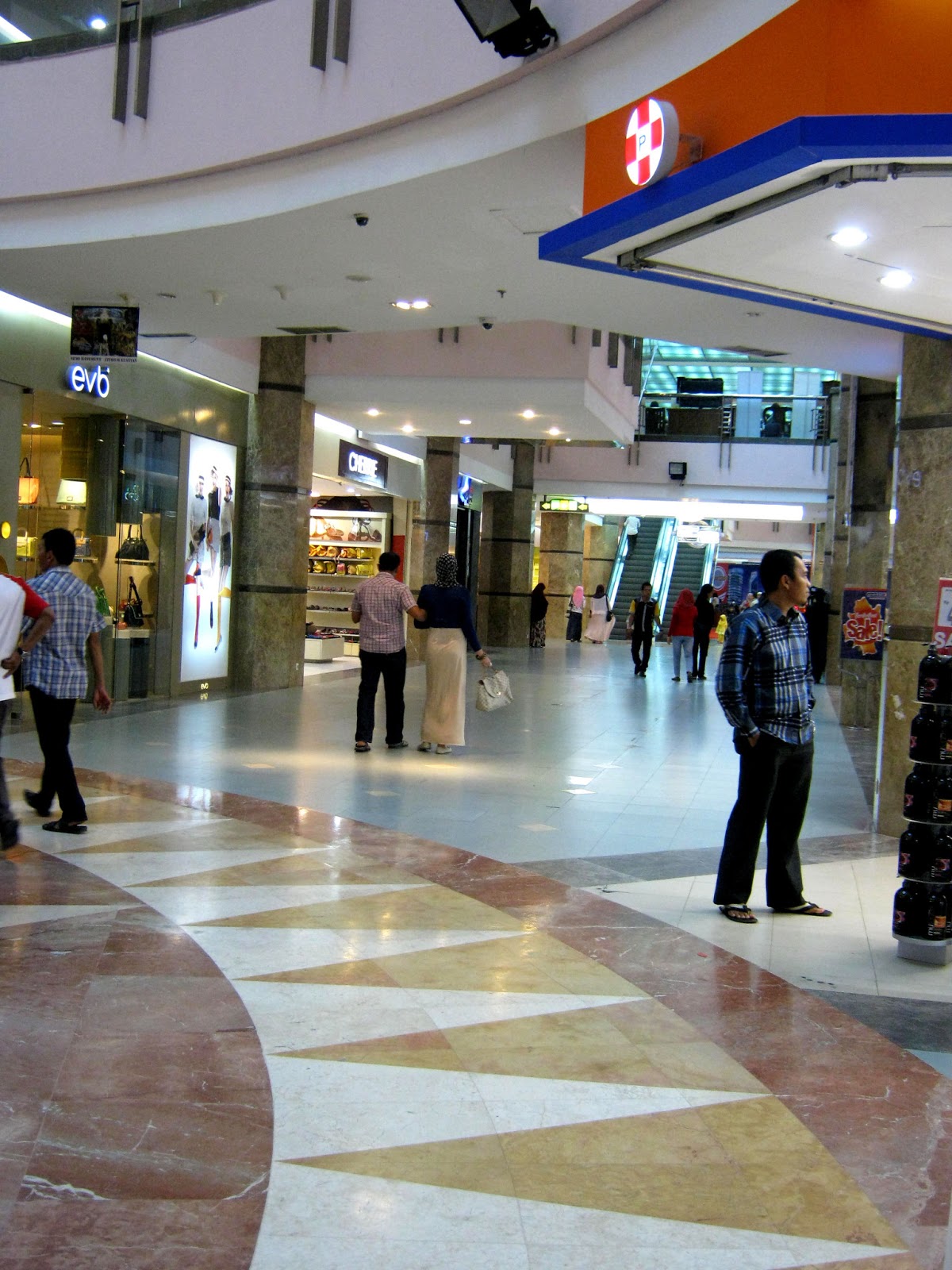 Keliling Mall SKA Pekanbaru Pakai Choo-choo TRAIN | Keliling Riau