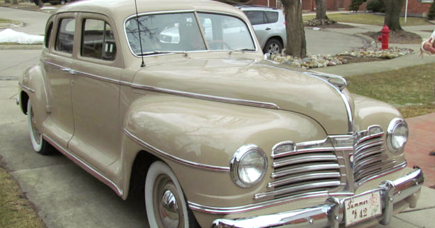Car Style Critic: Chrysler Corporation's 1946 Facelift of Its 1942 Cars