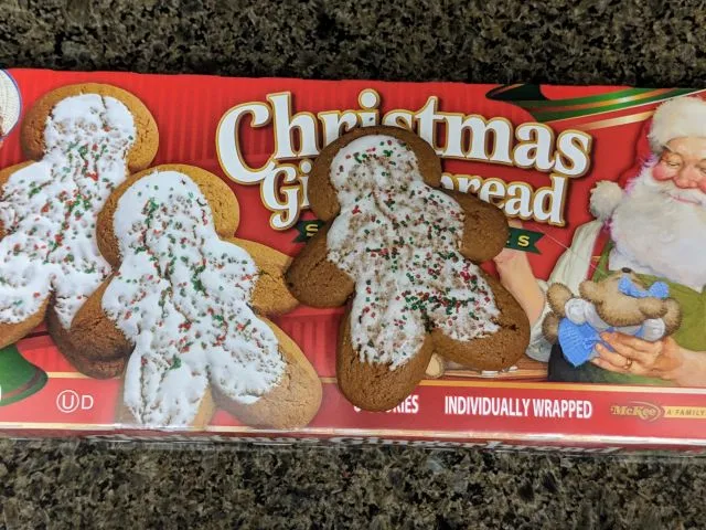 Review: Little Debbie - Christmas Gingerbread Soft Cookies
