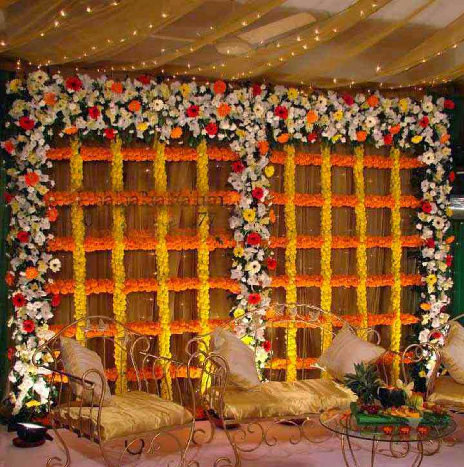 Wedding Snaps: Gaye Holud Stage DesignWedding Snaps