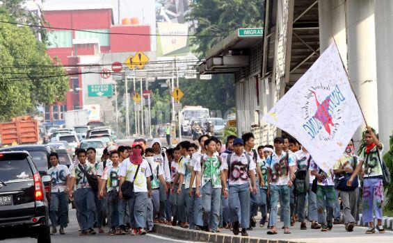 TAWURAN SEJABODETABEK: Tawuran Pelajar BK VS KAPAL Lulus-Lulusan ...