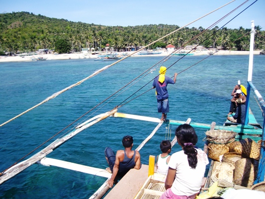 Travel to Philippines: Batbatan Island