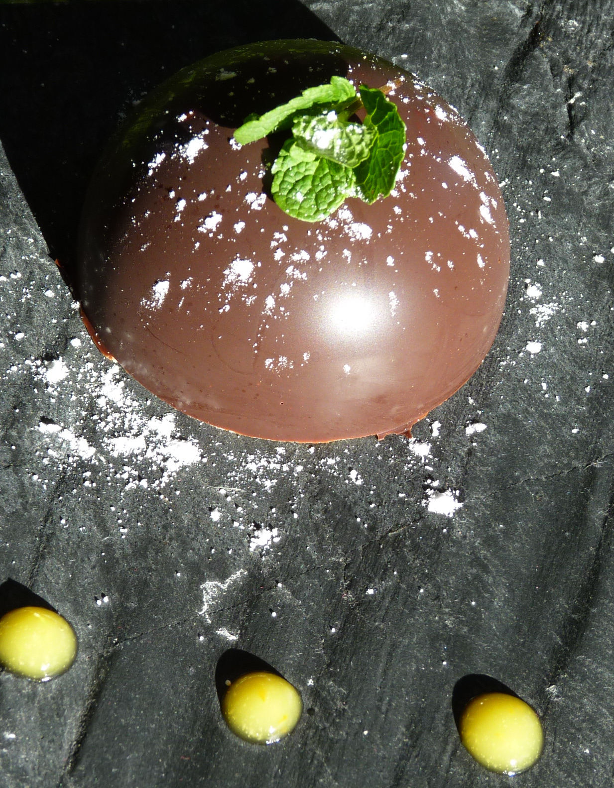 keskonmangecesoir: Sous le chocolat , l'orange ...