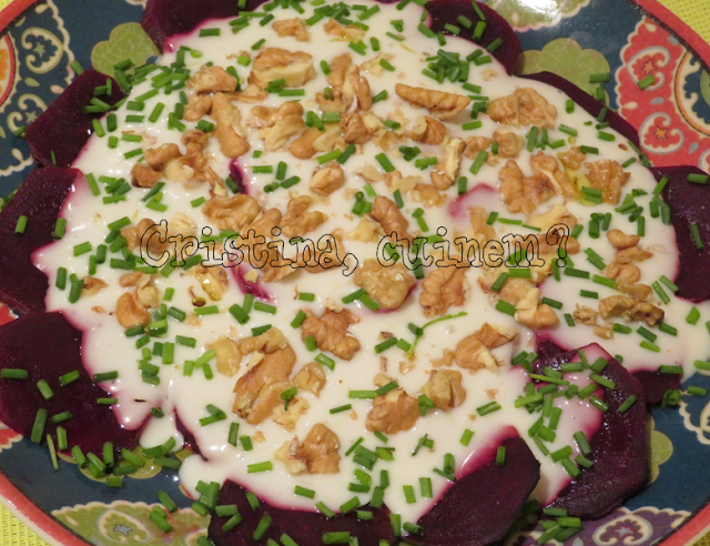 Cuinem?: Un llibre, una recepta (20). Patzaria me giaourti skordato ...