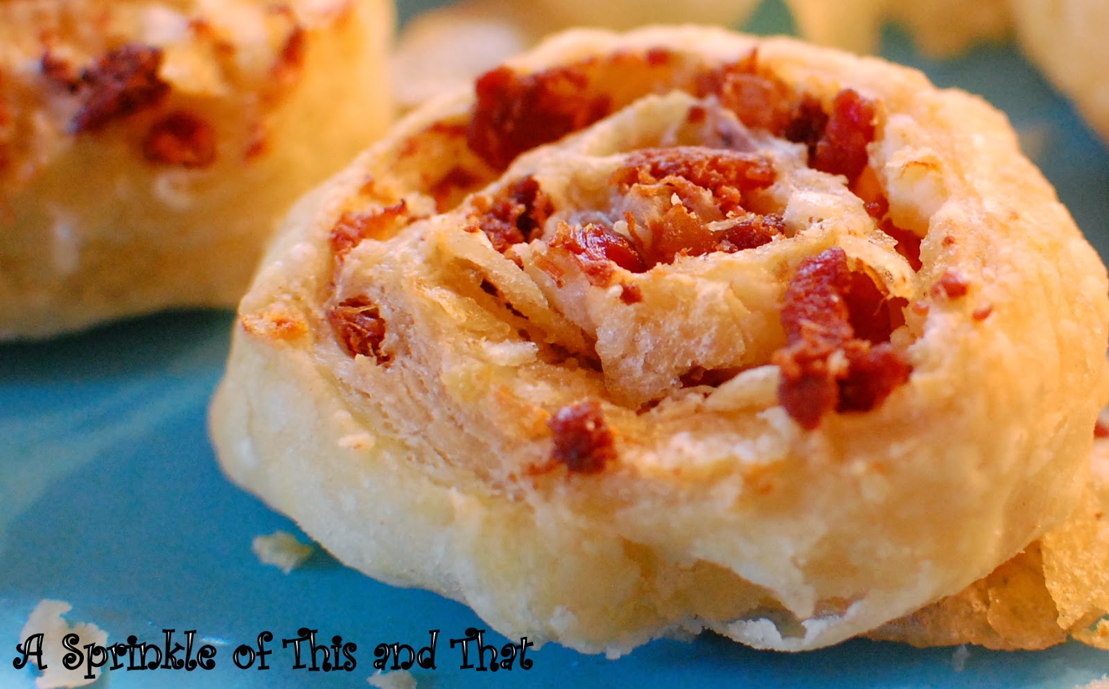 A Sprinkle of This and That: Picnic Snack - Potato Chip Spirals