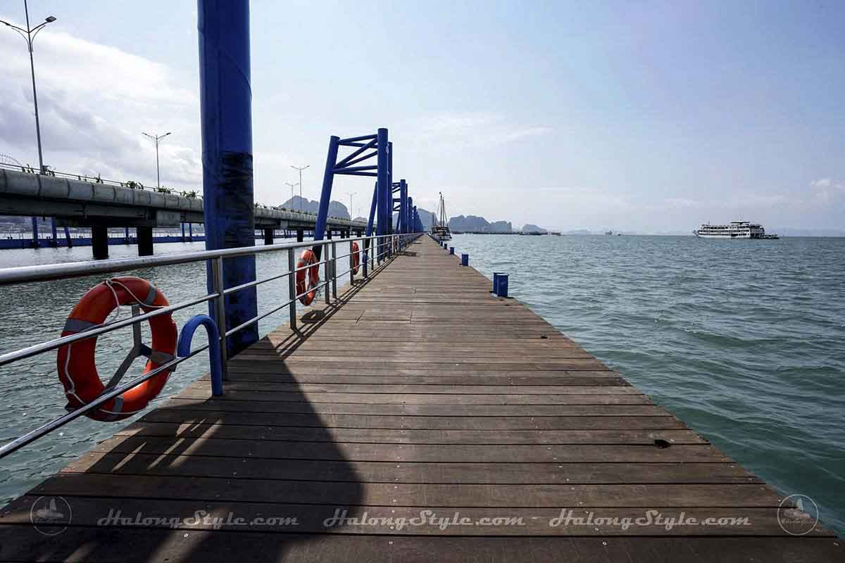 Cảng tàu du lịch quốc tế Hạ Long | TÀU THĂM VỊNH HẠ LONG
