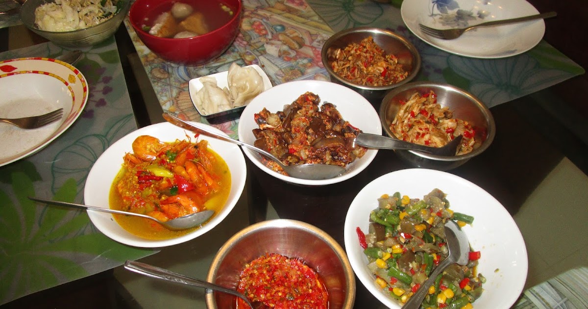 indonesiabound: Manado’s food