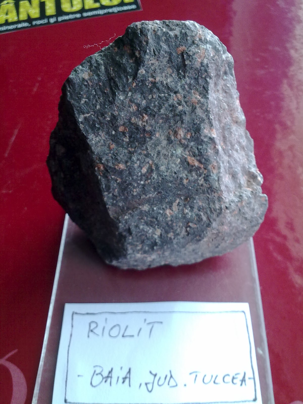 amator de mineralogie: Riolit