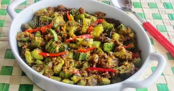 Shobha's Food Mazaa: ZUCCHINI SABZI / STIR FRY