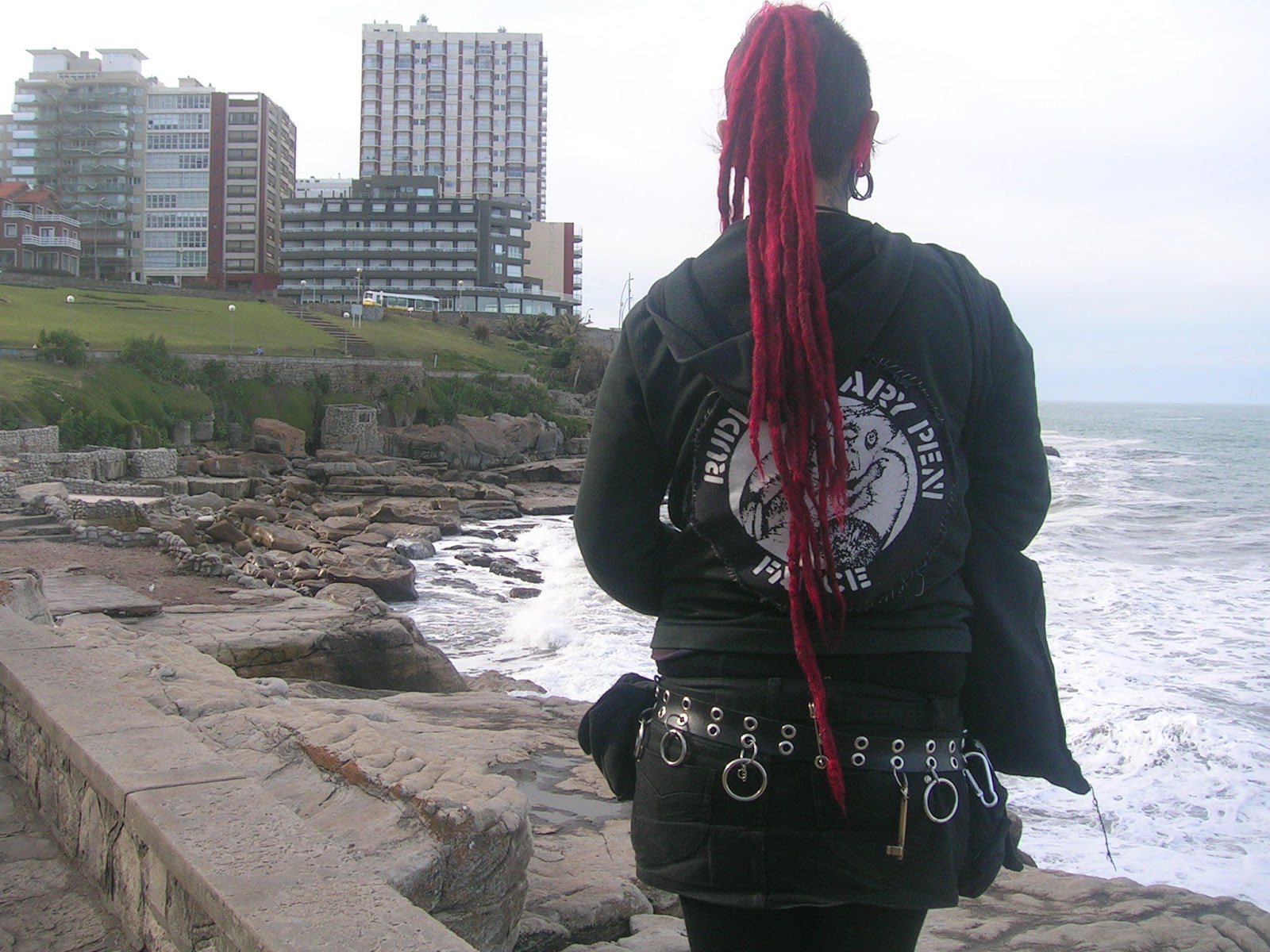 Dekadencia Humana punkzine: VIVER PARA LUTAR !!! dokumental anarcopunk ...