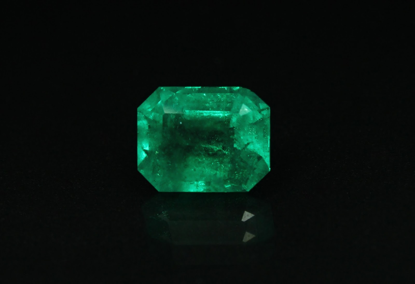 JR Colombian Emeralds