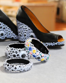 Broken Pencils Are Pointless: Thrifty Thursday - The Eyes Have It