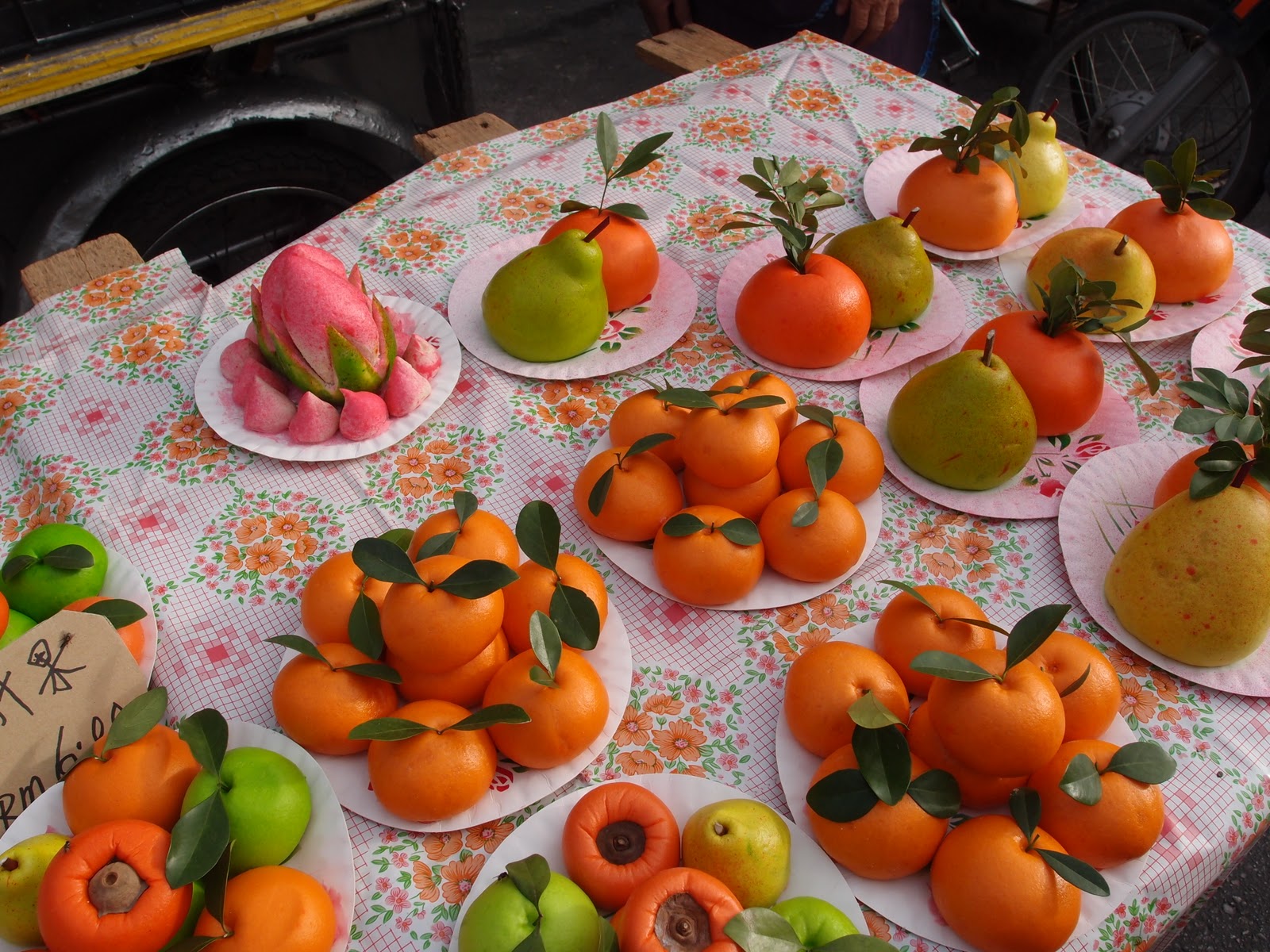 Xing Fu: FRUIT FROM DOUGH