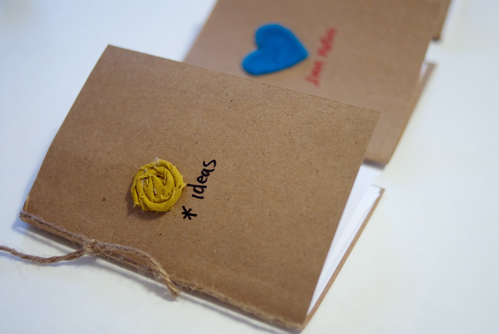 Easy Peasy DIY Notebooks Easy Peasy DIY Notebooks