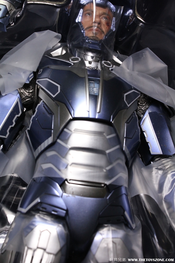 [玩具報告] Hot Toys 飛行戰甲Iron Man Mark 40 (SHOTGUN) 1/6 人偶 - Toys Zone D 玩具 ...